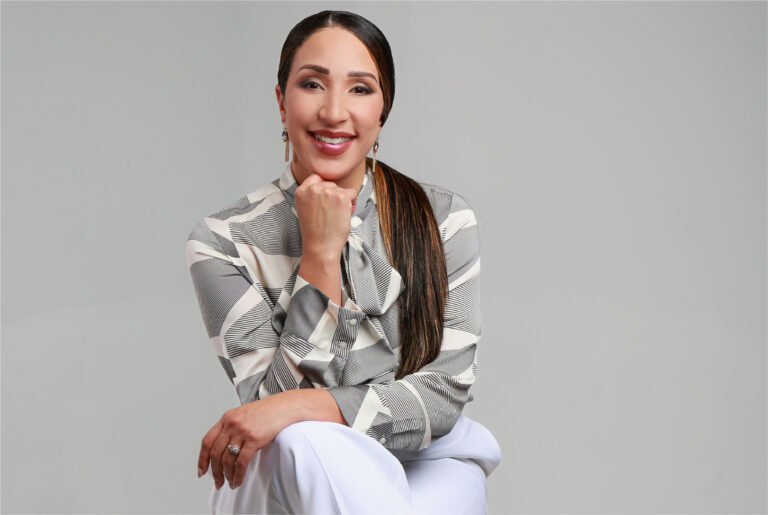 Invitación – Pastora Crystal Cruz